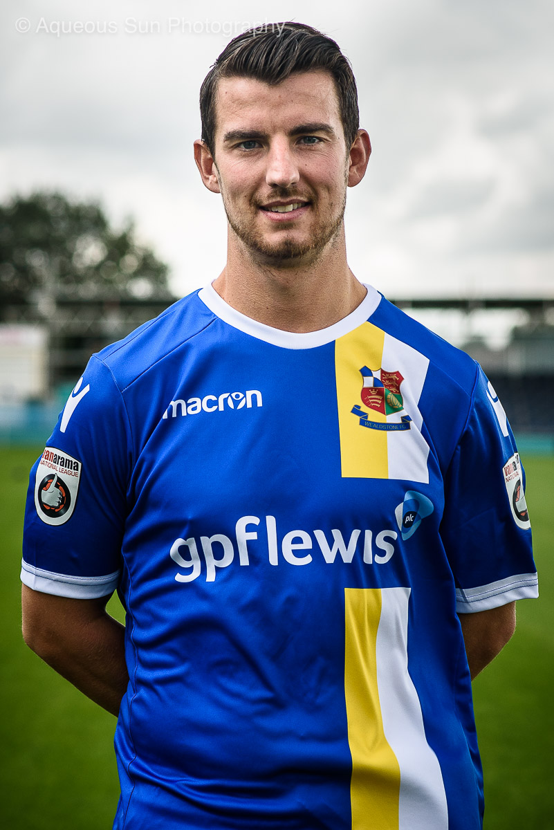 Wealdstone FC History » Elliot Benyon moves on