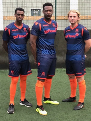 Wealdstone FC History » New Change Kit for 2018/19